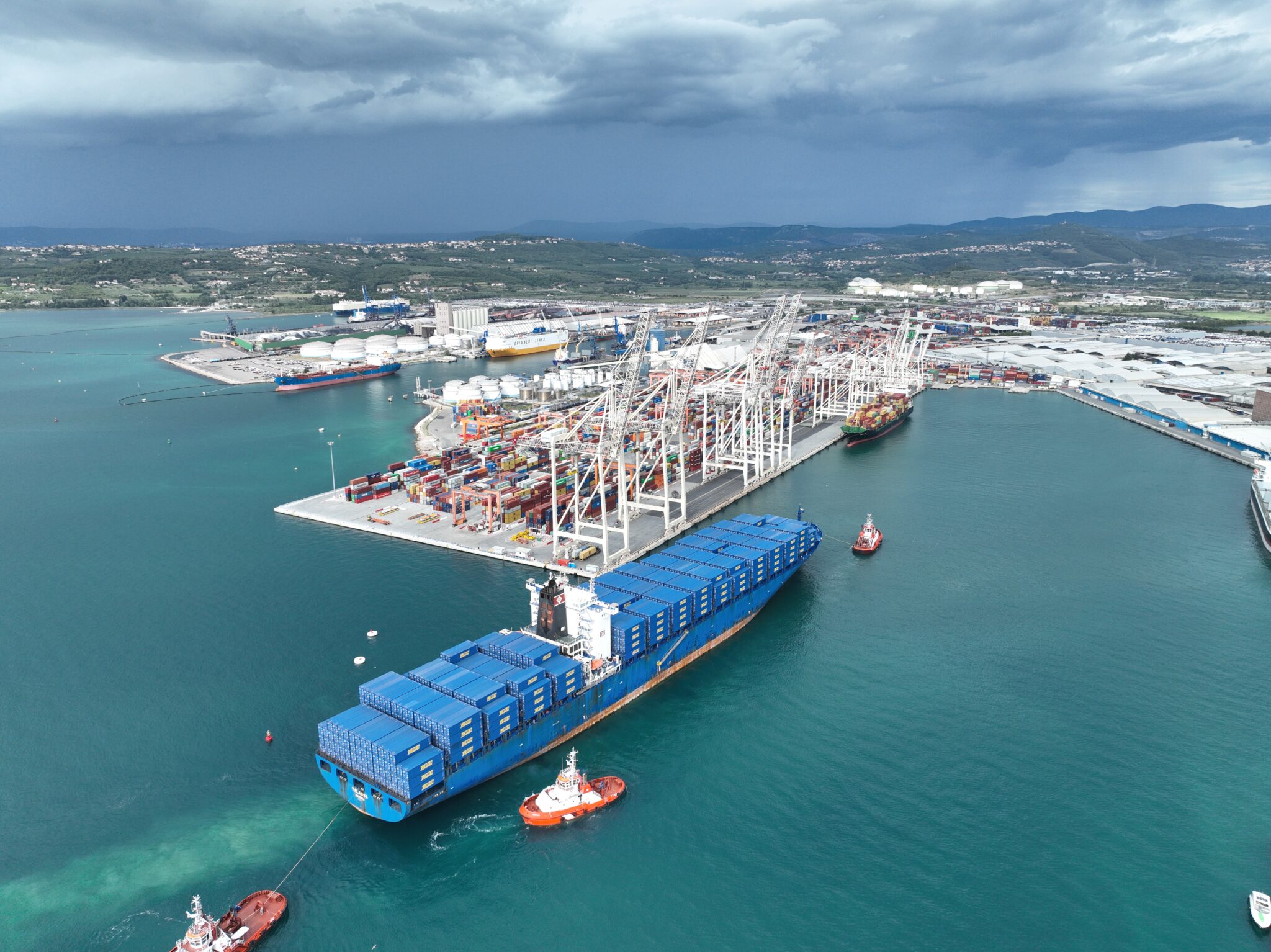 Tailwind Shipping Lines prvič v Kopru - Luški Glasnik Tailwind Shipping Lines prvič v Kopru - Luški Glasnik